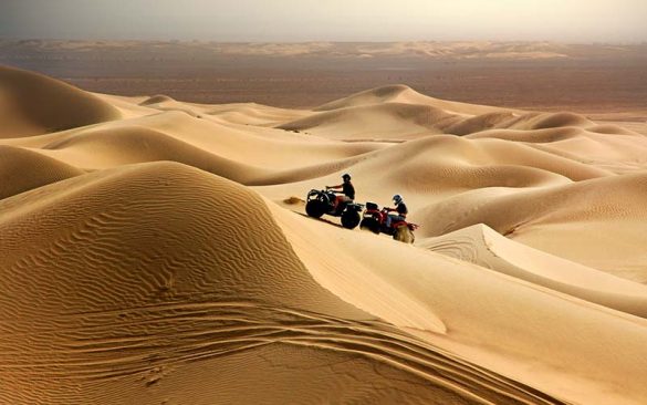 What to Wear for a Desert Safari Dubai Tour – Tips & Essentials